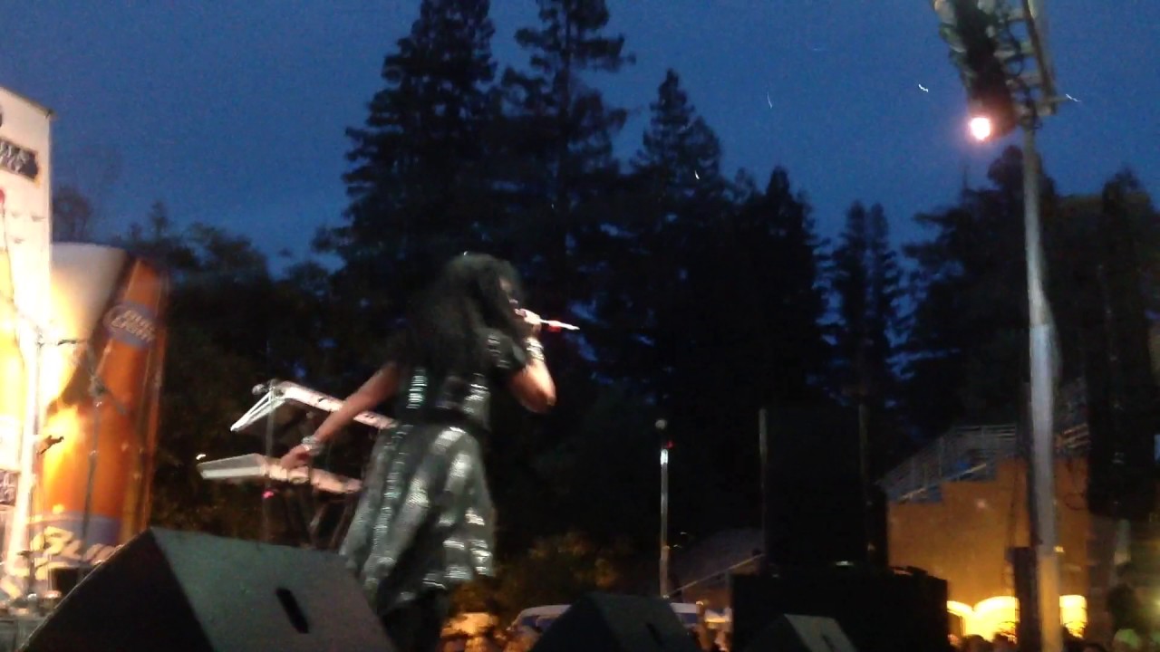 Trinere - All Night - YouTube