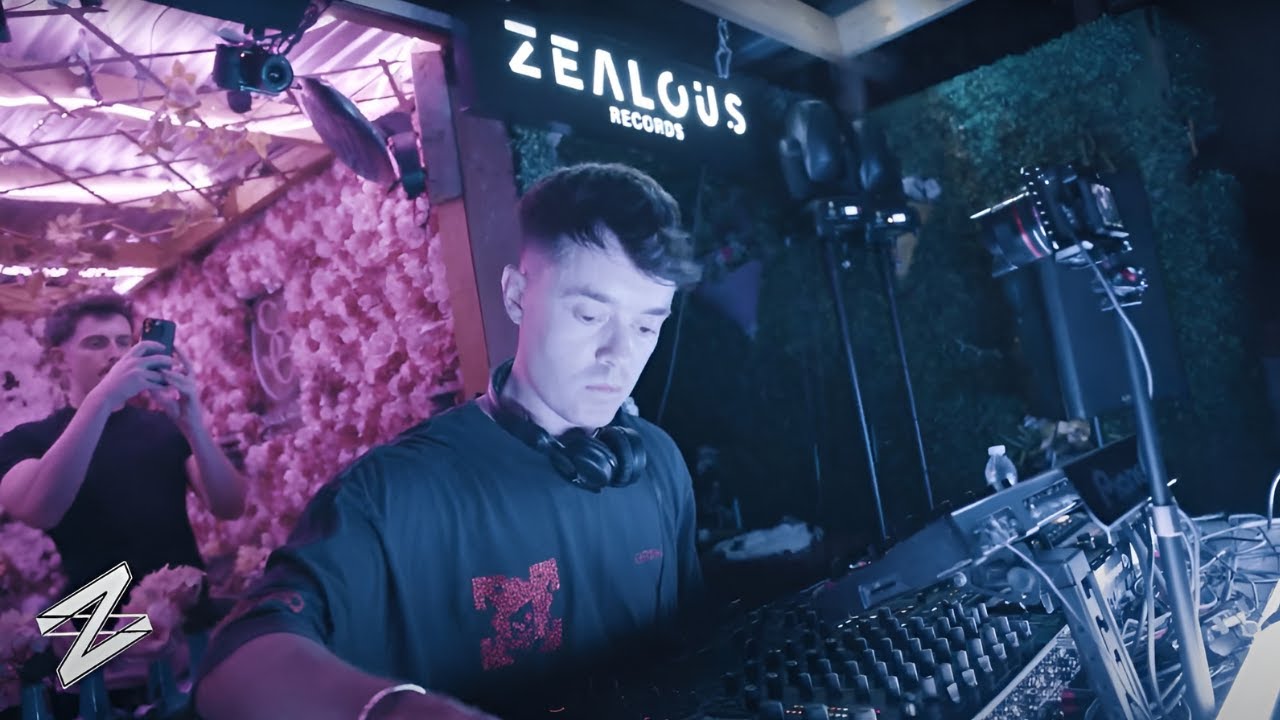 Goosey | Live from Zealous - YouTube