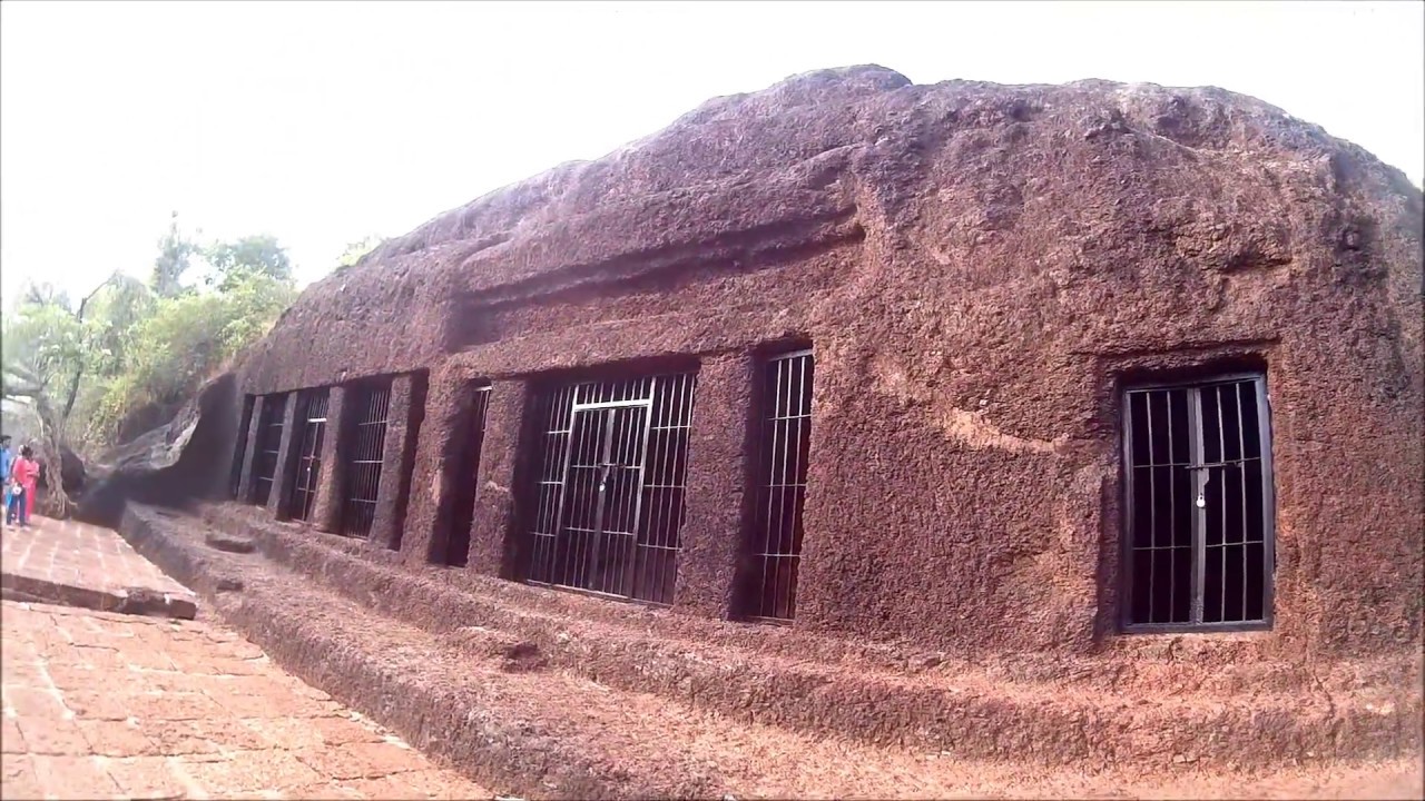 Arvalem / Harvalem Waterfalls, Rudreshwar Temple & Pandava Caves ...