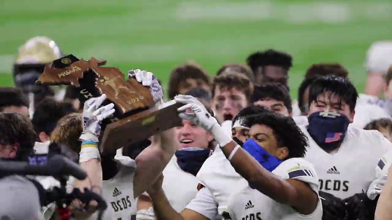 Detroit Country Day celebrates Division 4 state championship - YouTube