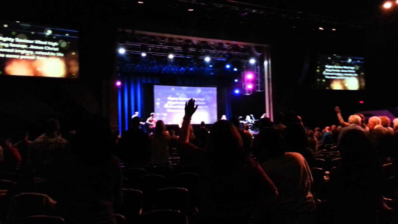 Matt Roden @ Saddleback Church in Anaheim CA - YouTube