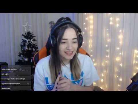Miafitz twitch yayınlarından bazı kesitler