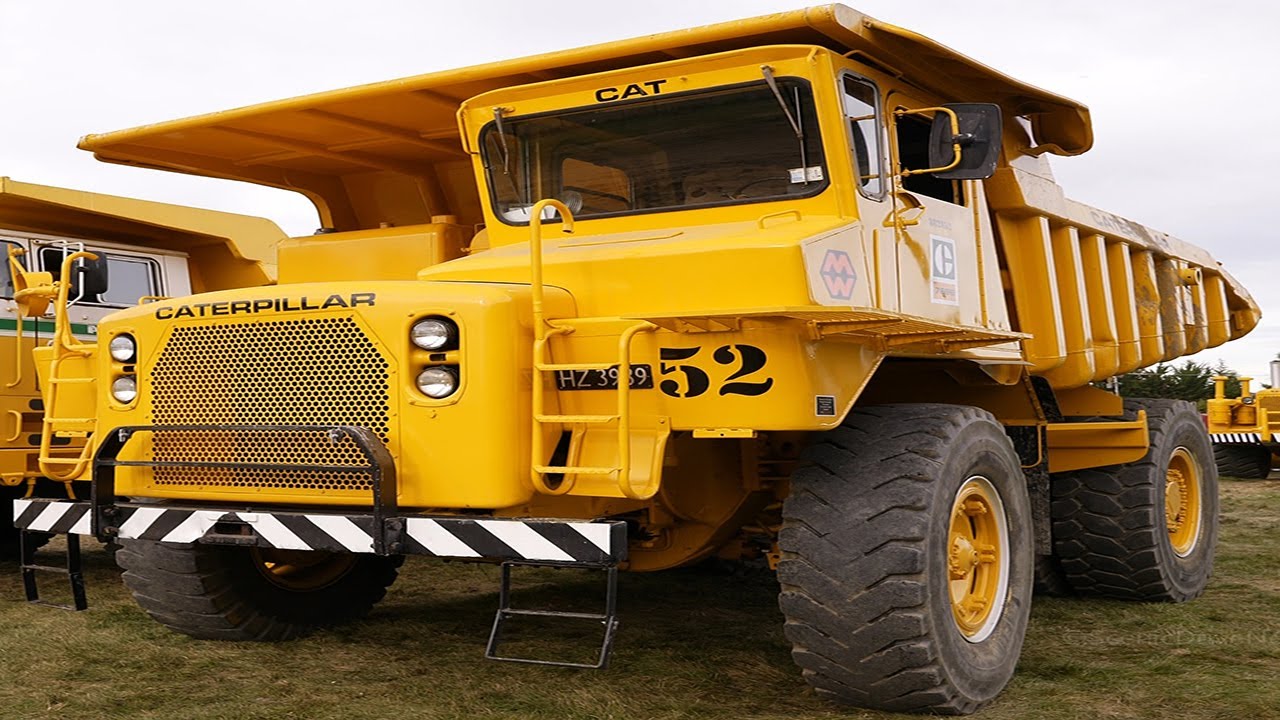 Old Caterpillar 769B Dump Truck in Wanaka - YouTube