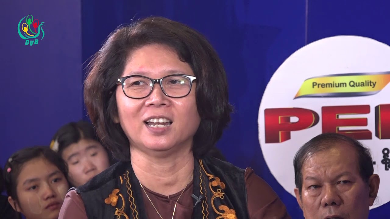 DVB Debate:"ကိုယ့့္အခြင့္အေရးကိုယ္သိလား?" (Part C) - YouTube