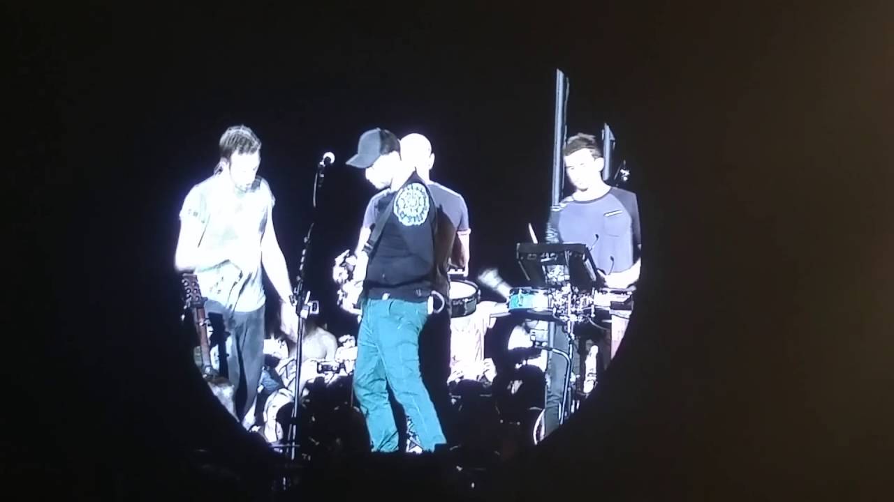 Army Of One Coldplay - Vivo Buenos Aires 2016 - Full HD - YouTube
