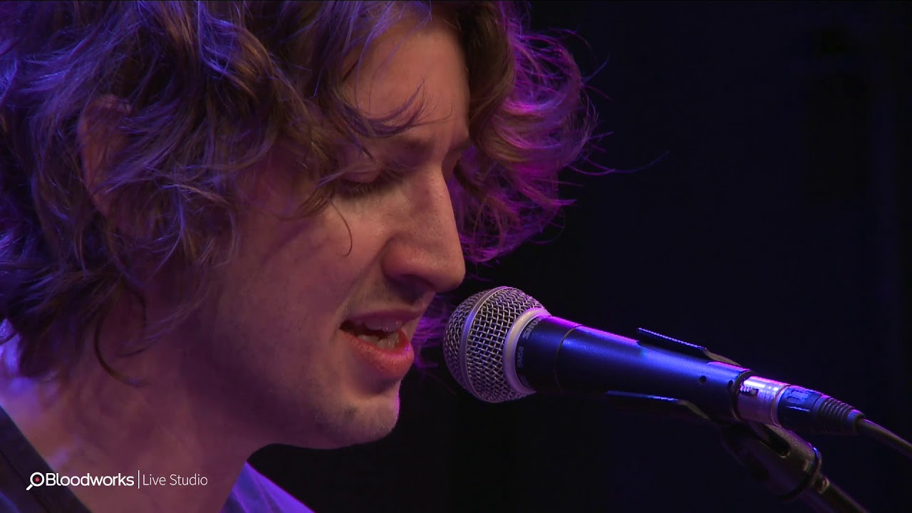 Dean Lewis - 7 Minutes - YouTube