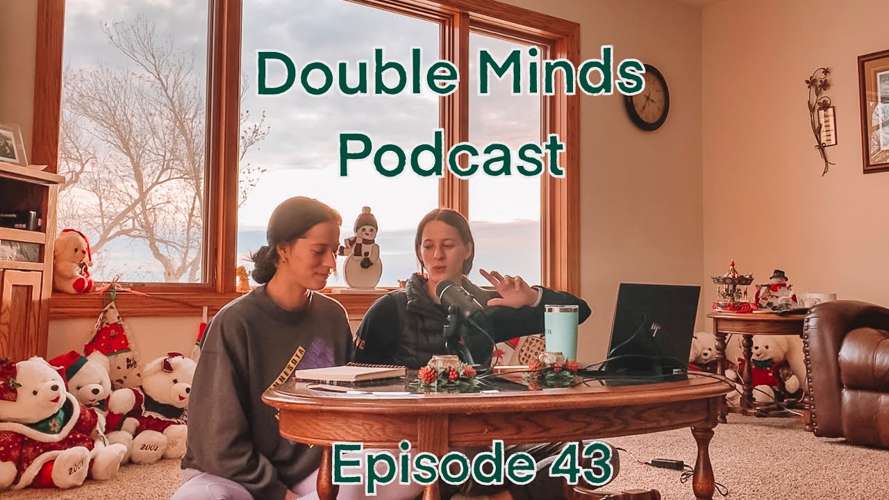 Double Minds Podcast Episode 43 | Holiday Edition + How to look and ...