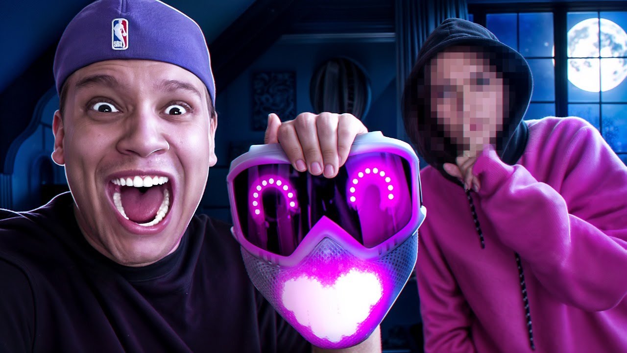 DESCOBRI QUEM É A MINI LOVE! - YouTube