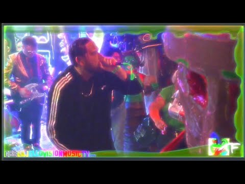 Pop-Up Performance by HEXXX at GreenJelloVision TV on October 16, 2021 ...