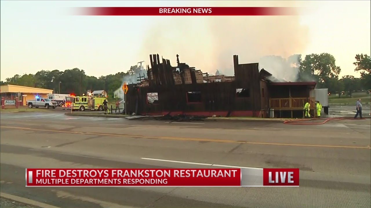 Fire destroys Frankston restaurant - YouTube