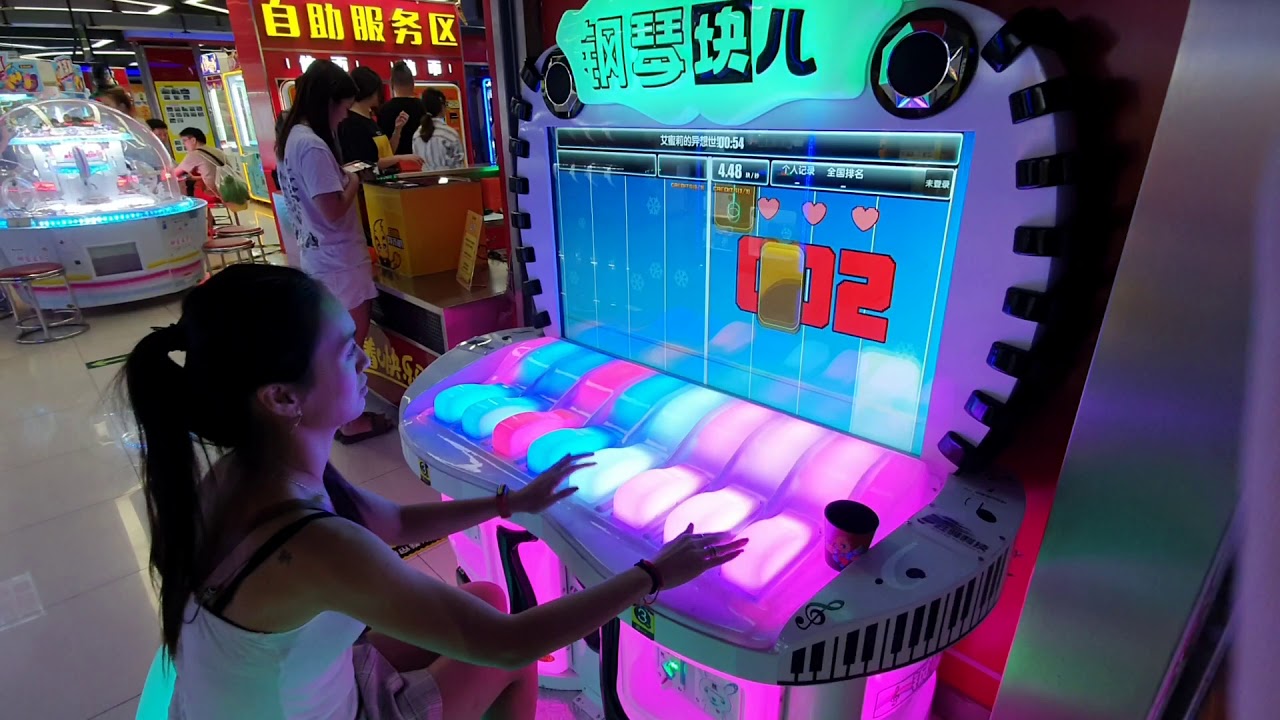 Vlog#3 Arcade Games - Shanghai - YouTube