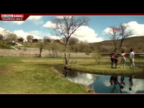 Bingöl'de yüzen adacıklar turistlerin ilgi merkezi oldu