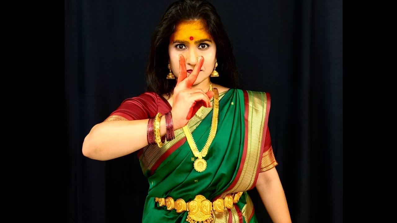 Ude Ga Ambe Ude | Lavani | Manisha Bhatt | Navratri - YouTube