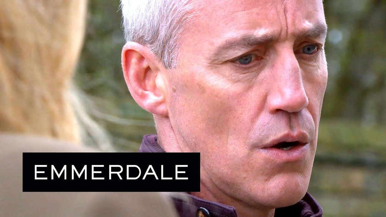 Emmerdale - Inspector Bails Is Starting to Look Scared - YouTube
