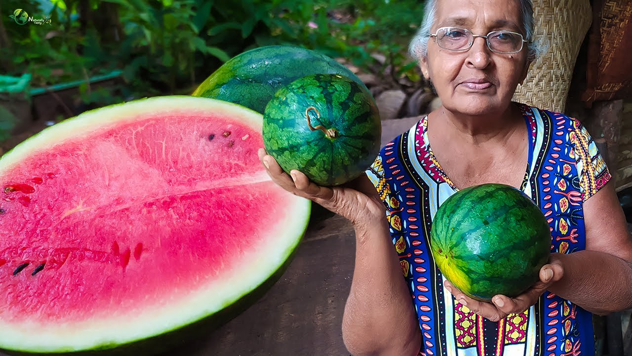 Watermelon Curry and drinks taste of the village - Watermelon Curry ...