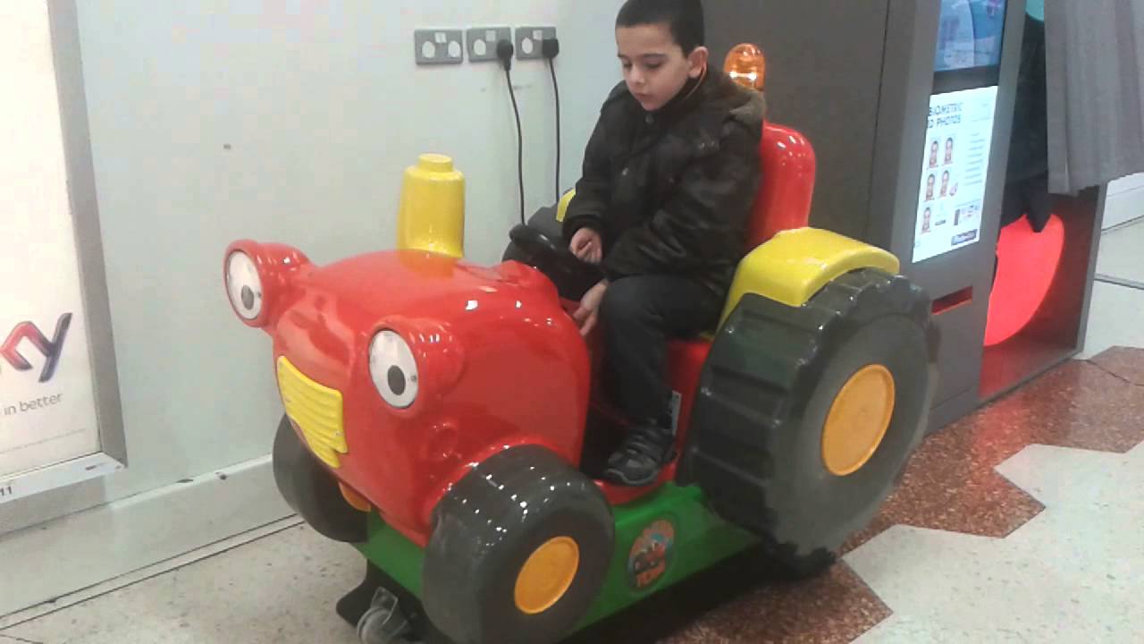 Leo on Tractor Tom ride - YouTube