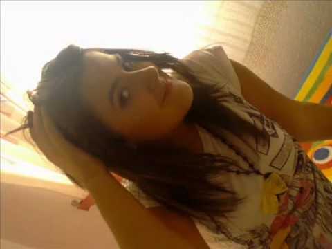 KaLbim AqLaR GözLerimin YeRine..Kızın Sesi Süper