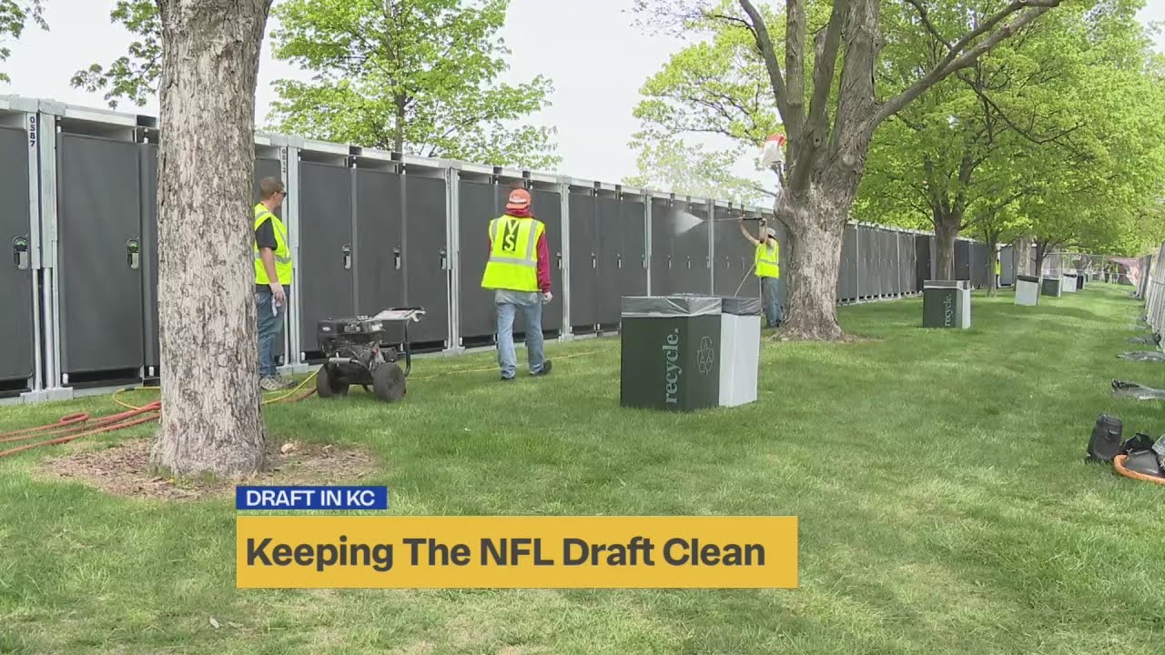 Keeping the 2023 NFL Draft clean - YouTube
