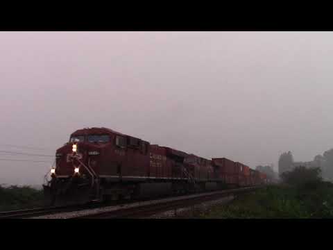 Trains BC 2020: CP 198 (Intermodal) @ Glen Valley Canada 14SEP20 ES44AC 8845 Leading - YouTube
