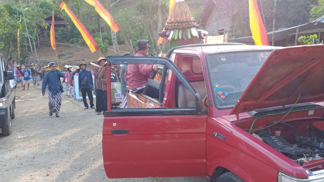 Kirab Budaya Padukuhan Kenteng#AlfaMultimedia - YouTube