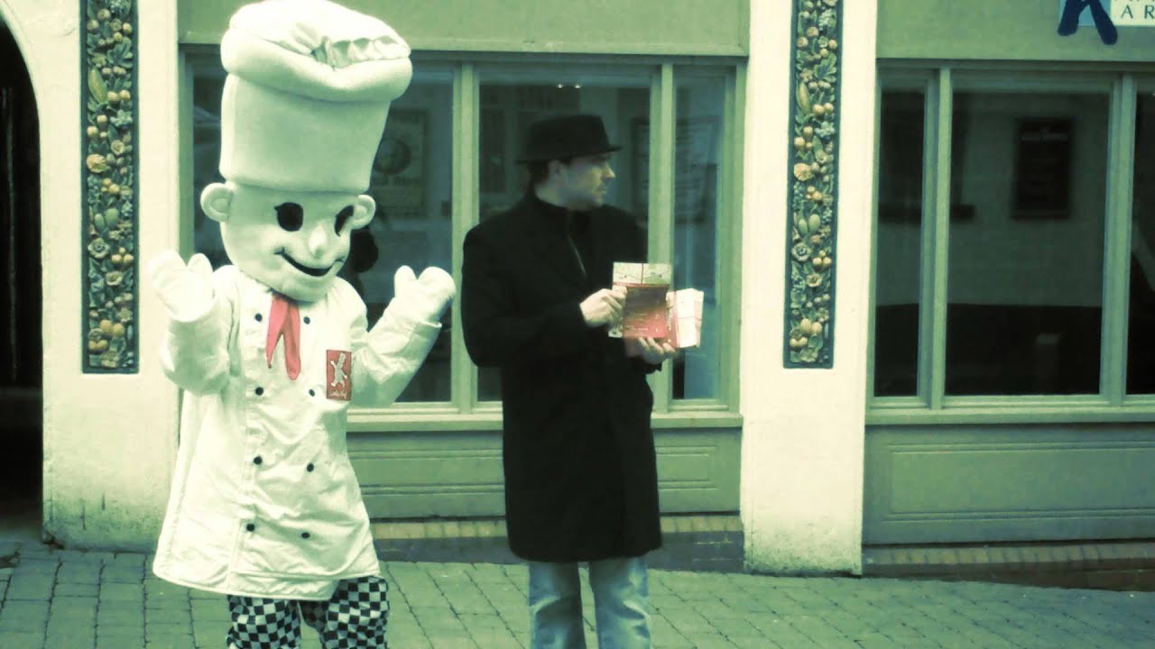 Creepy Little Chef - YouTube