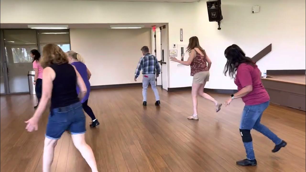 Running Polka line dance - YouTube
