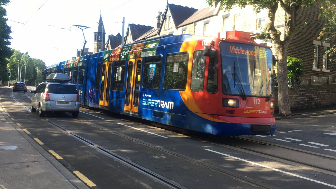 Sheffield Supertram 112 arrives into Leppings Lane with a Yellow Route ...