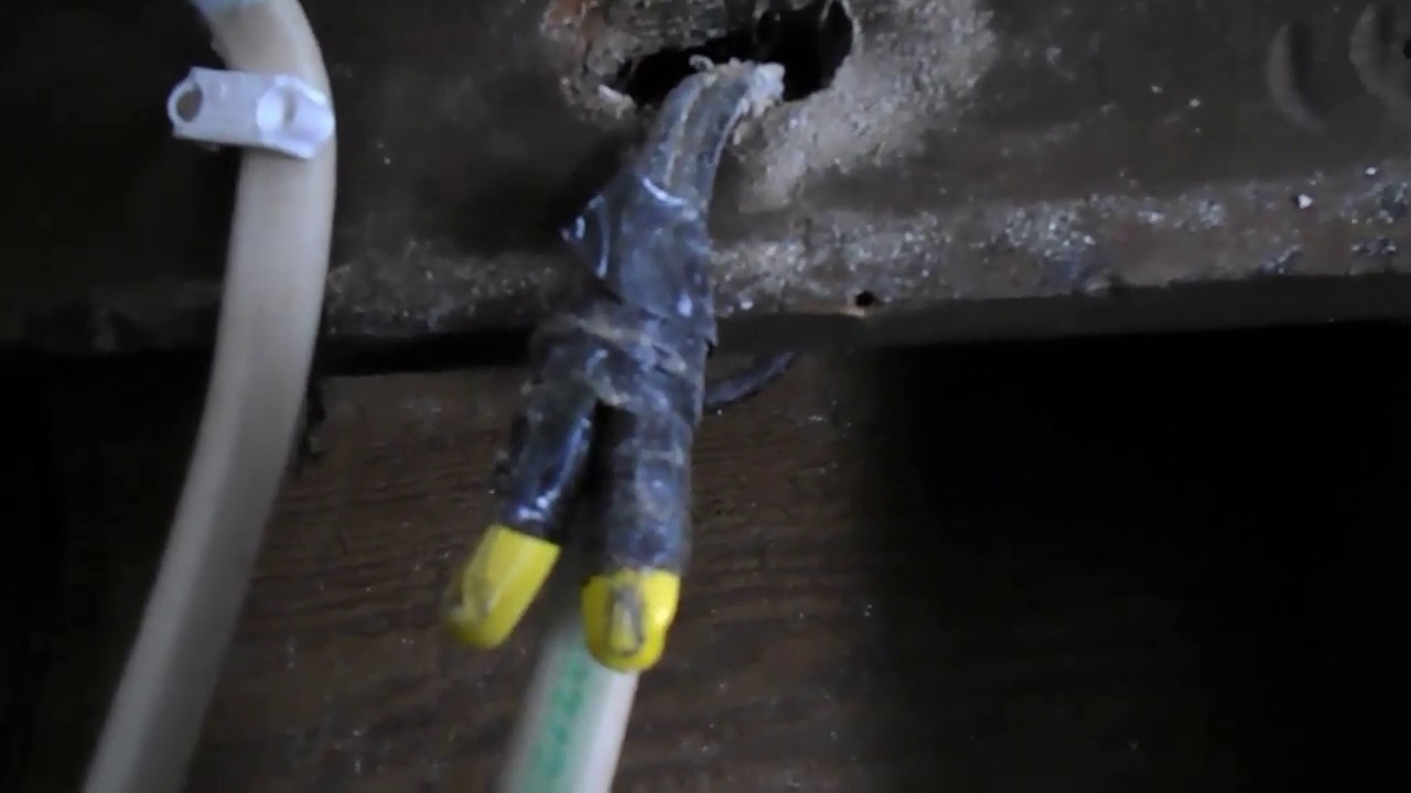 Worst Electrical Wiring Ever - YouTube