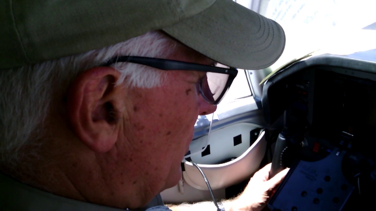 Brian Lloyd in aircraft Spirit at Oakland 31JUL2017 Project Amelia ...