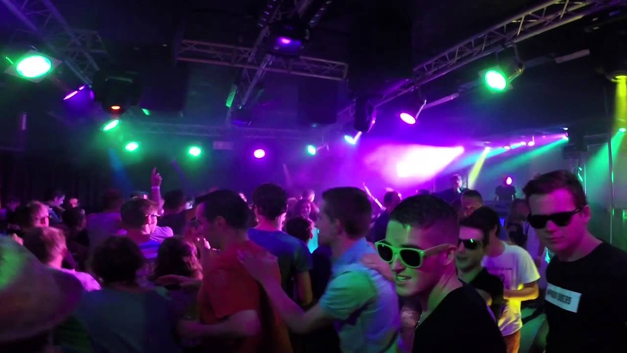 Optreden Peter Loree - Duin en Strand - YouTube