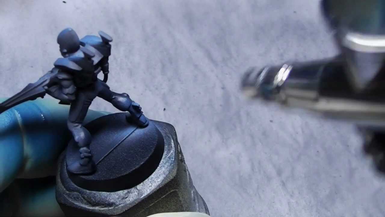 How to shade an armor with an Airbrush - YouTube
