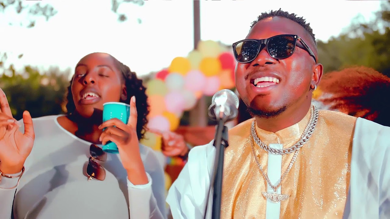 Frosh Amazing X Dj Toxiq - Sope (official Video) - YouTube