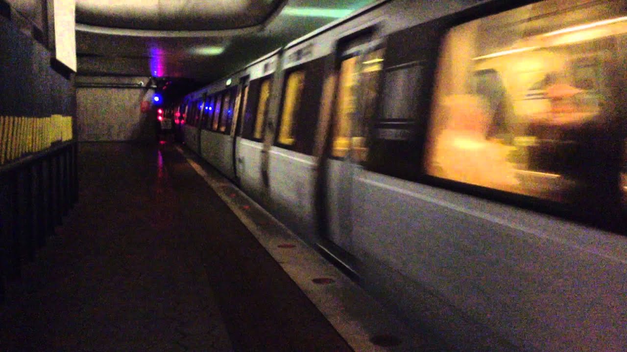 Washington DC Metro | Green Line Arriving at L'Enfant Plaza - YouTube