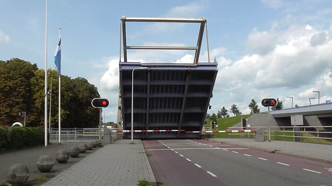 Brugopening Spooldersluisbrug Zwolle Ophaalbrug/ Drawbridge/ Pont ...