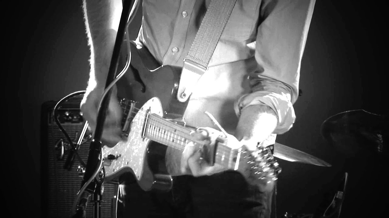 Mike Marchant - Moonwalker- Now Playing - YouTube