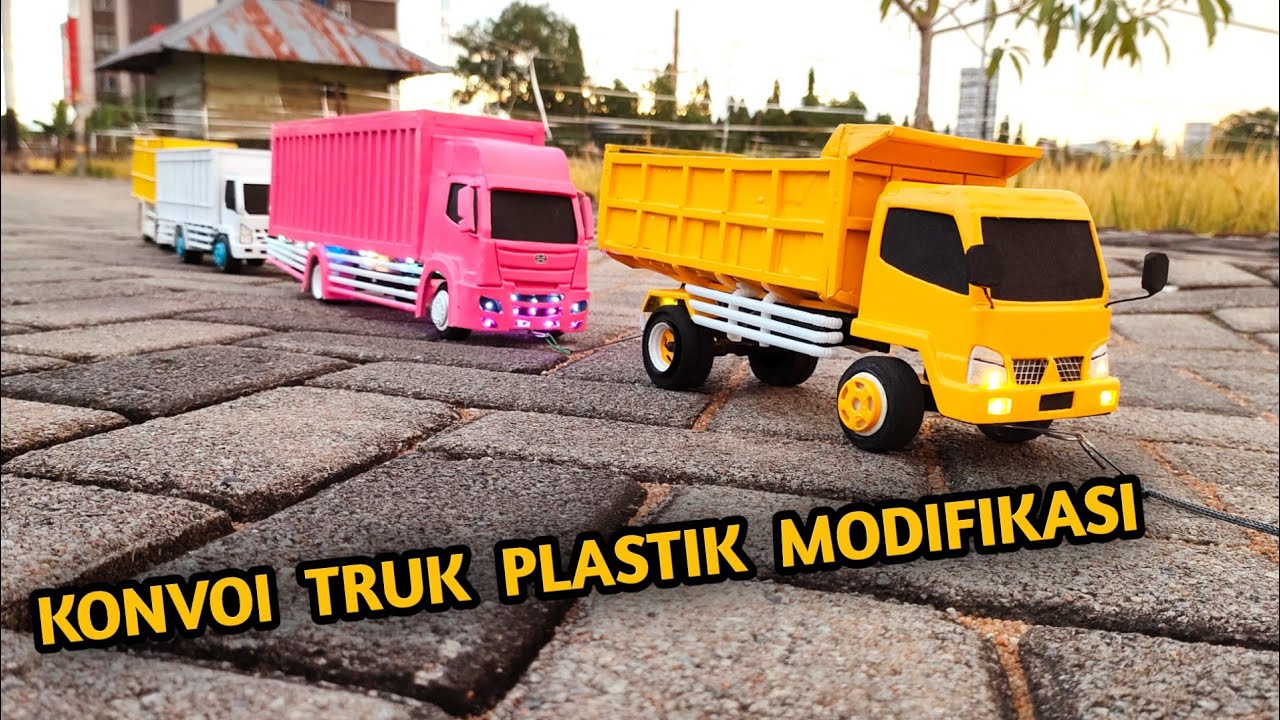 Konvoi truk plastik modifikasi RASHAD MINIATUR, TRUK CANTER, TRUK HINO ...
