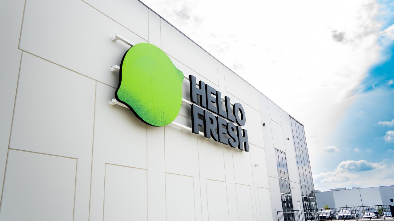 World's Largest Lime! | Hello Fresh - YouTube