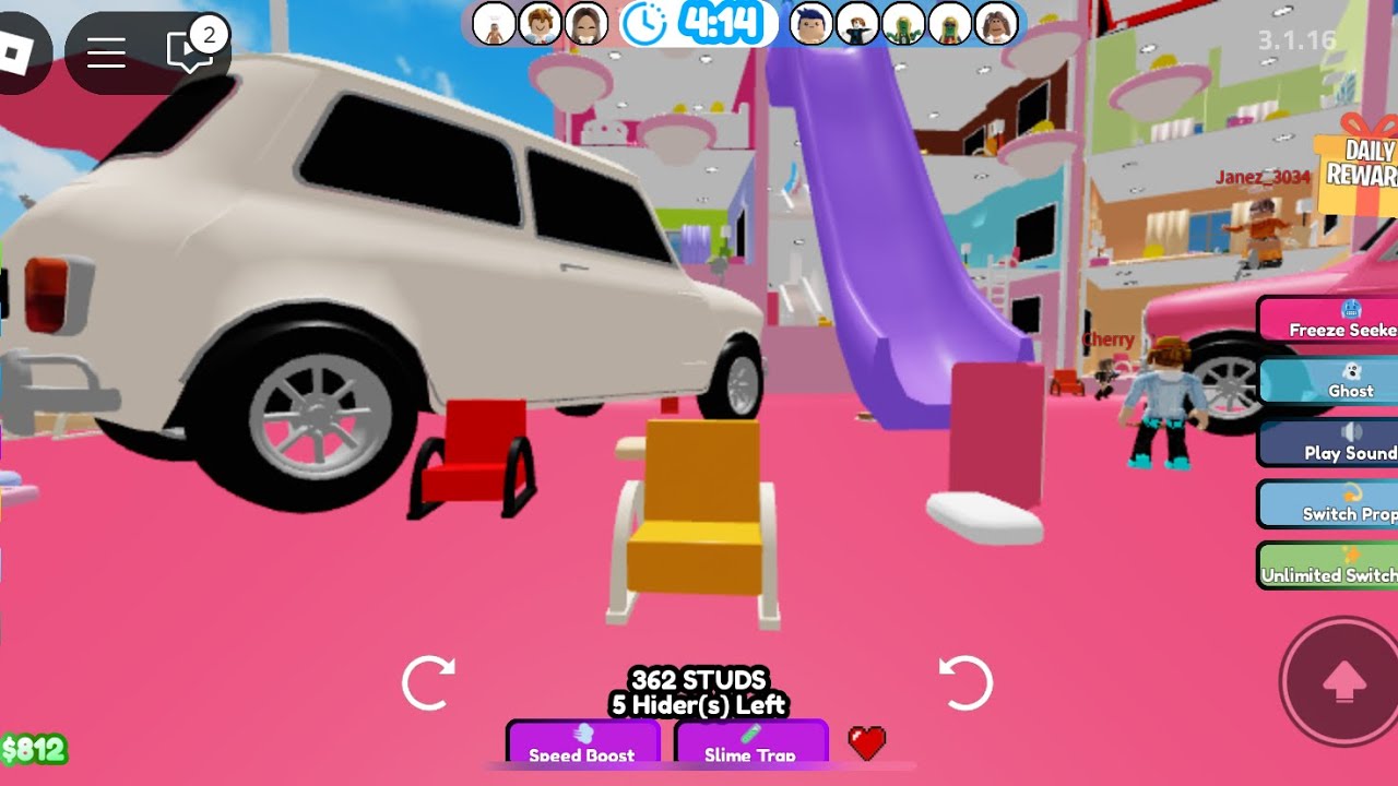 Hiding from the seeker in Roblox Prop Hunt - YouTube