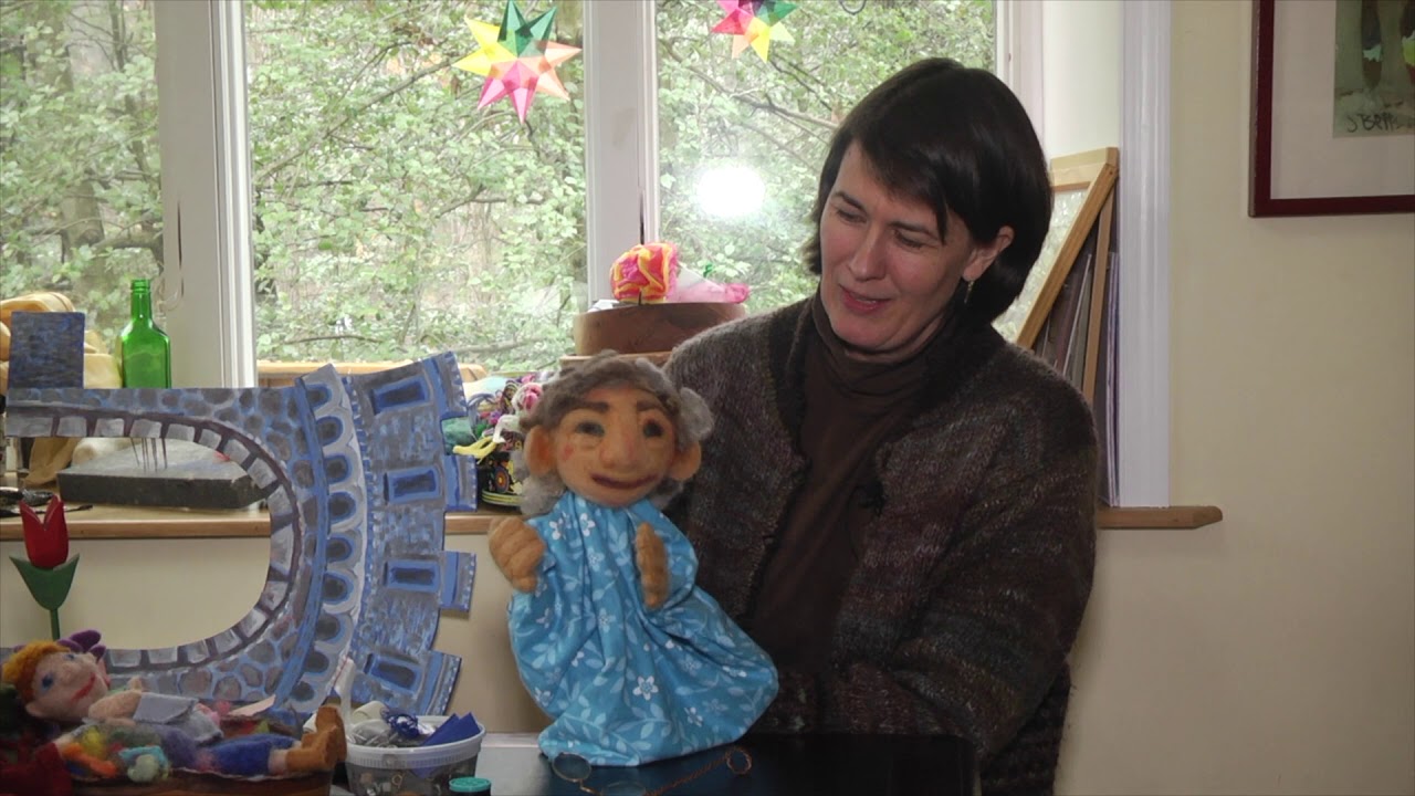 Behind the scenes with Beech Tree Puppets - YouTube