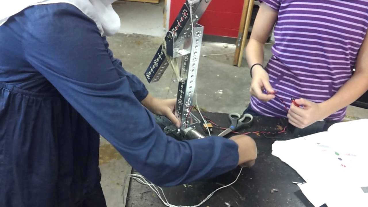 FTC Block Party: Hanging System Test 1 - YouTube