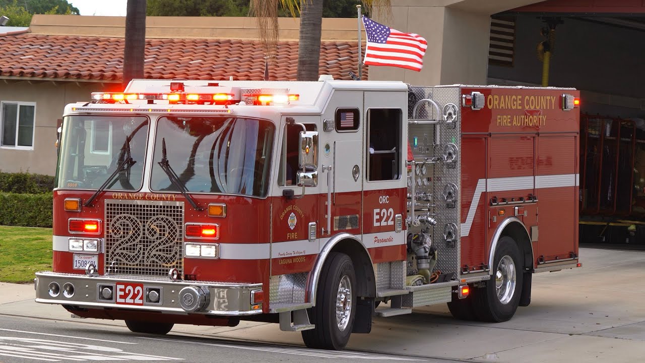 OCFA Engine 22 responding - YouTube