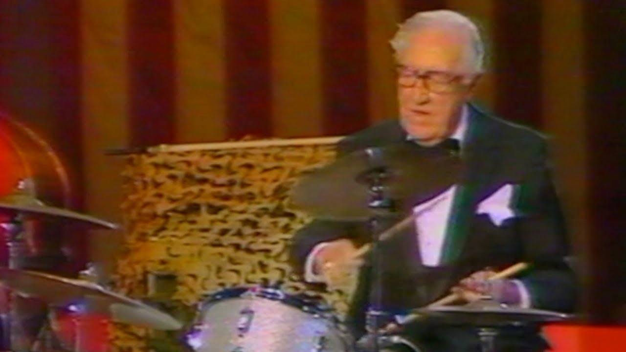 St. Louis Blues March - Ray McKinley 1984 - YouTube