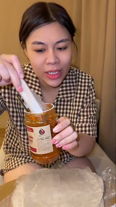 Để chữ cay vừa nhưng thật ra cay hỗn hào luôn á #phuongoanhdaily #ancungtiktok - YouTube