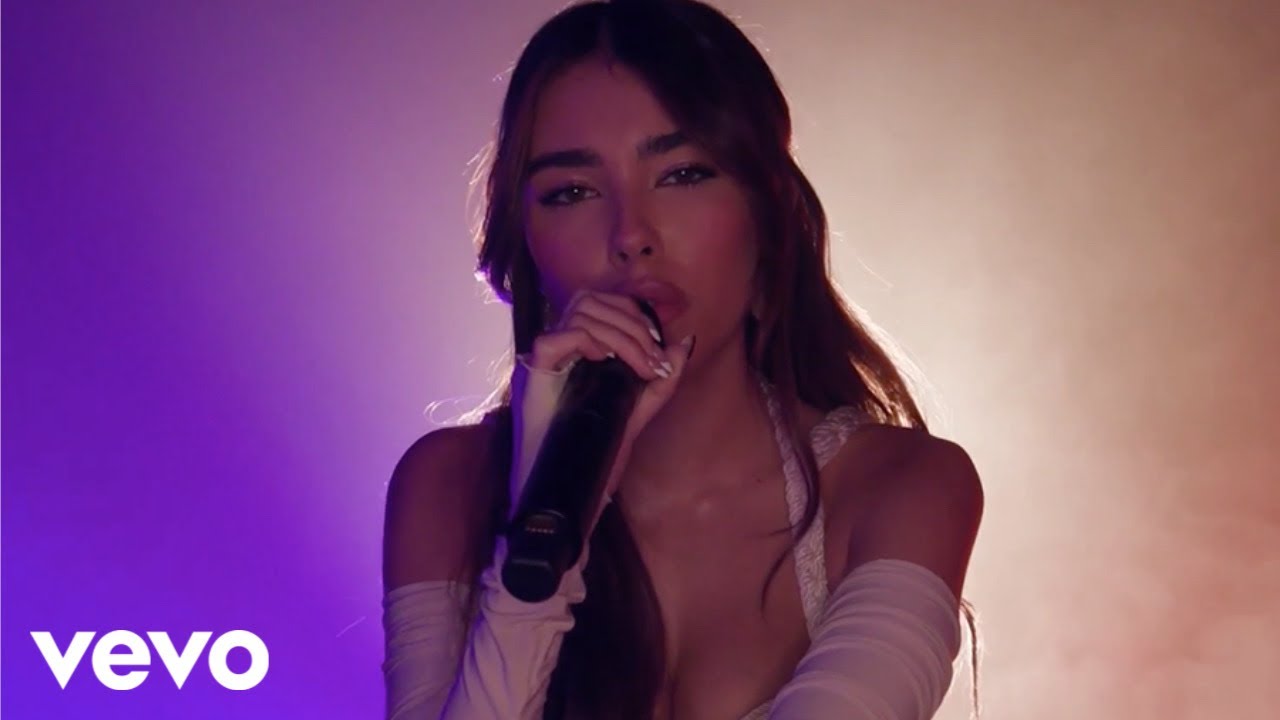 Madison Beer - Interlude / Homesick (Live from Life Support In Concert ...