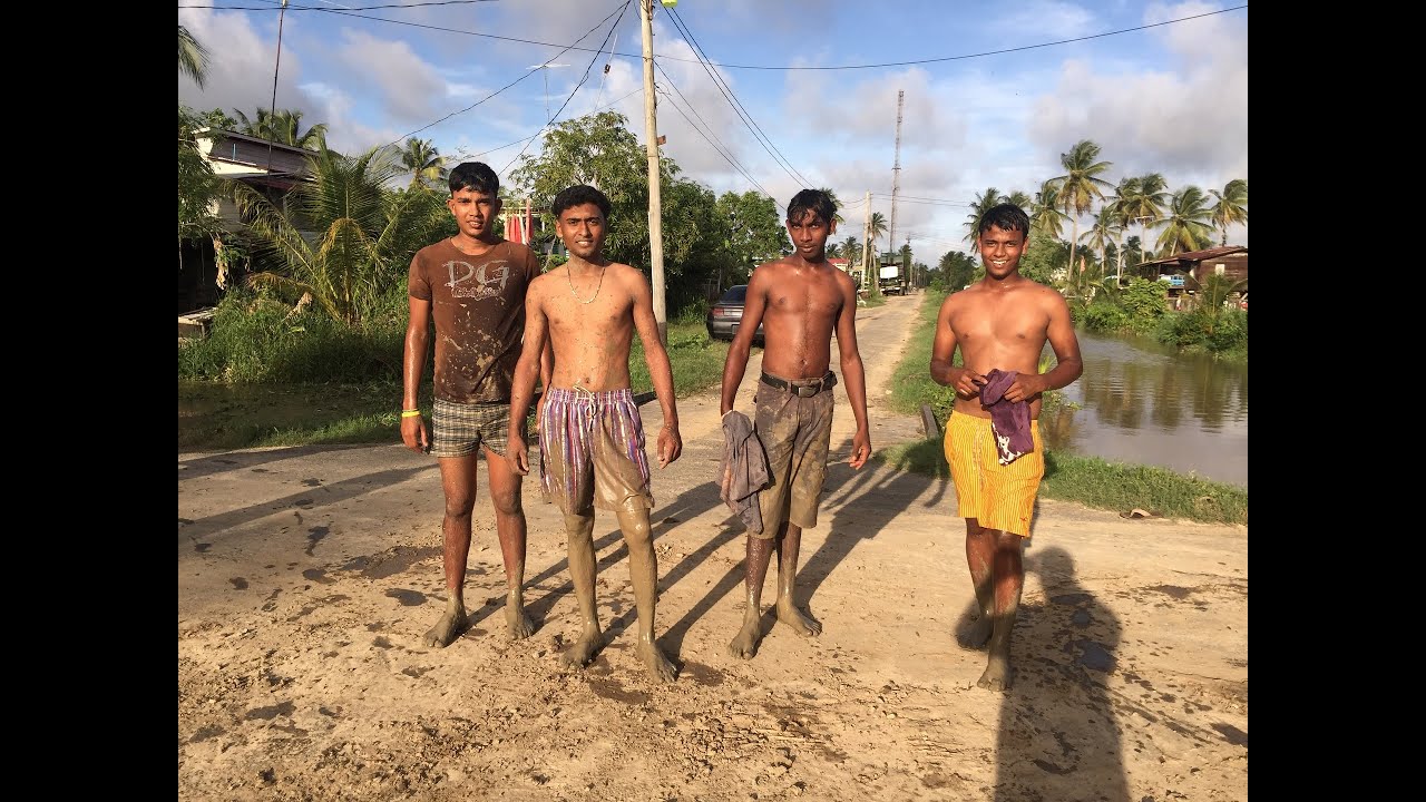 Guyanese Mud RACE, Mahaica Backdam. - YouTube