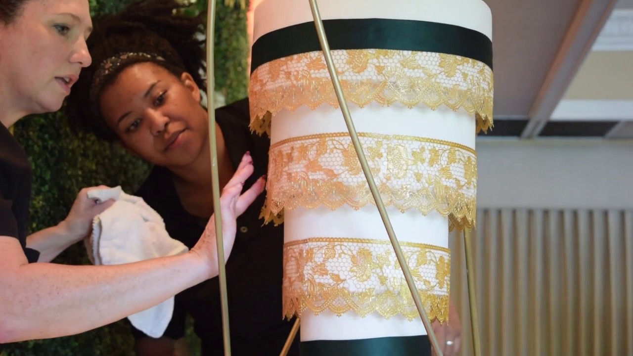 Upside Down Cake - YouTube