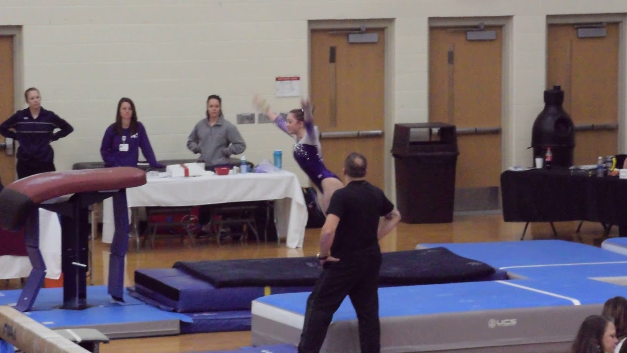 Isabelle Schaefer, Everest- Everest Classic 2019 Vault 2 - YouTube