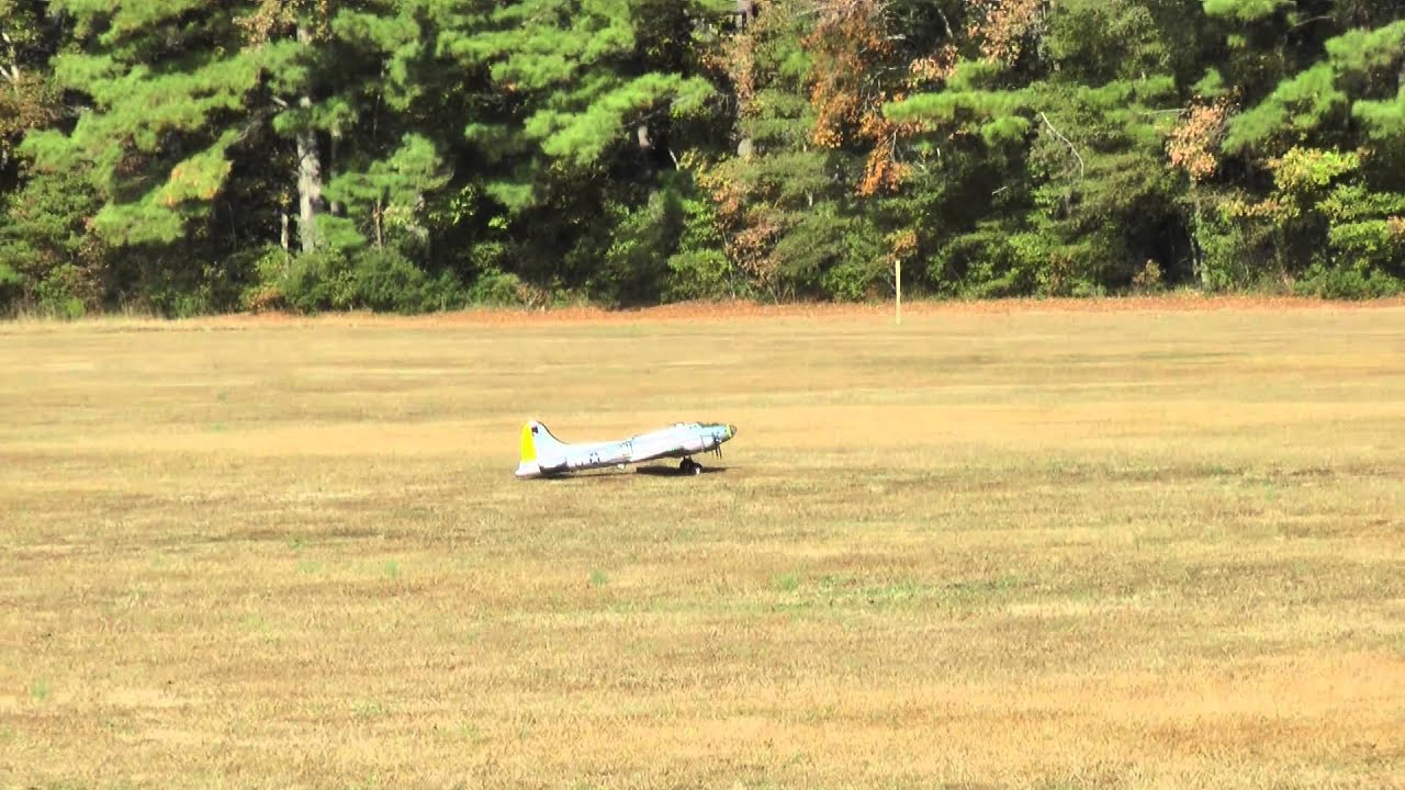B-17 Flying Fortress from Troy Built Models - YouTube
