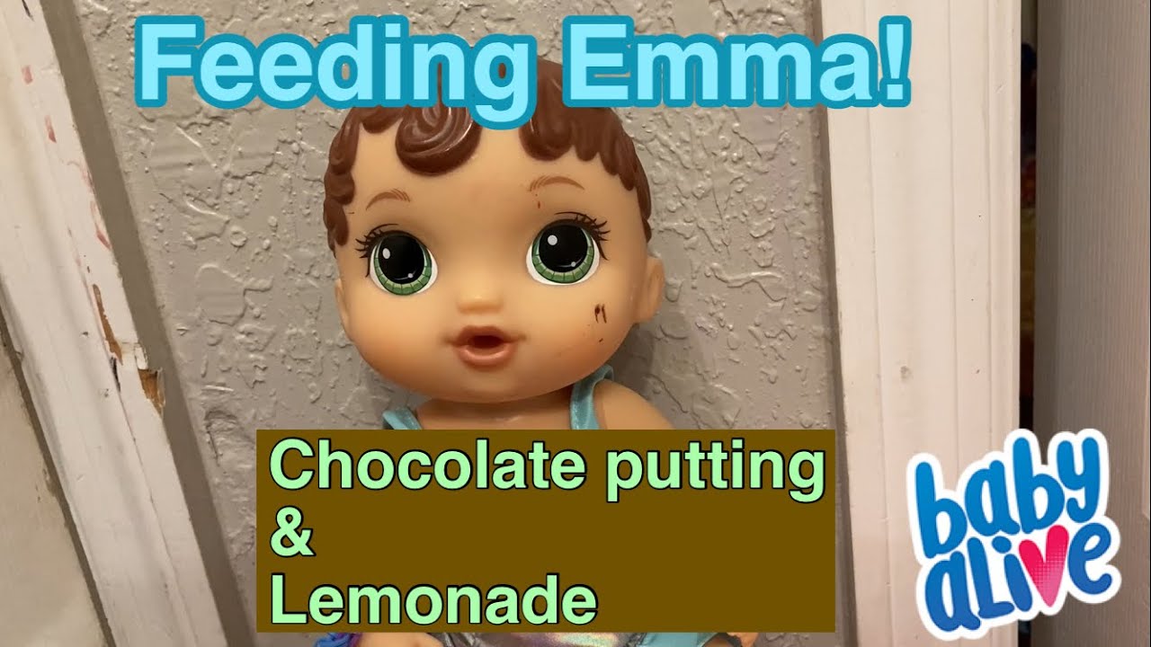 Feeding BABY ALIVE Emma chocolate putting and lemonade - YouTube