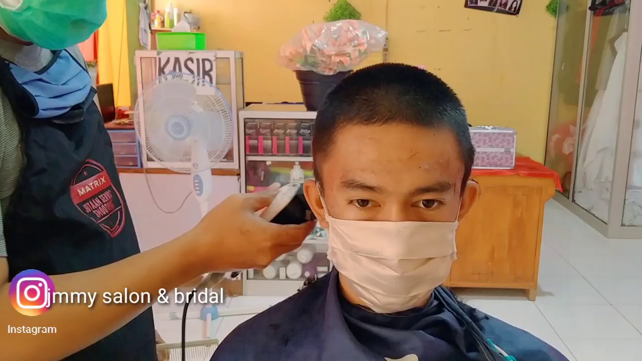 Tutorial gunting rambut pria model plontos cepak ala Jemmy salon - YouTube